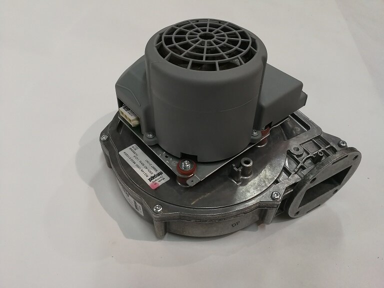 Вентилятор LUNA HT 1.1000/1.990 Baxi 5681550