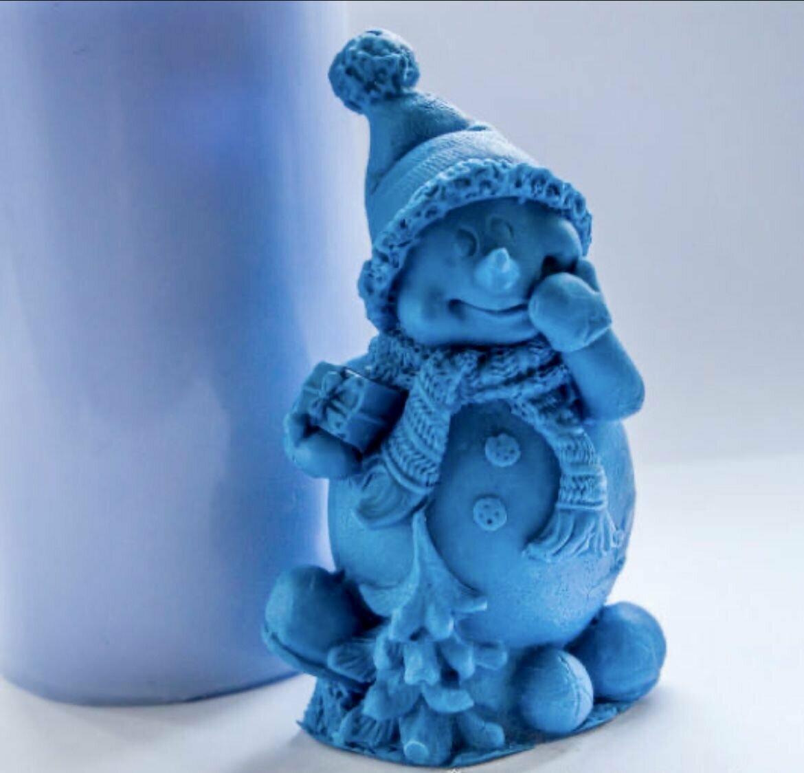 Силиконовая форма для мыла Снеговик с елочкой 3D, для свечей, гипса 1шт 9 х 5 х 4 см