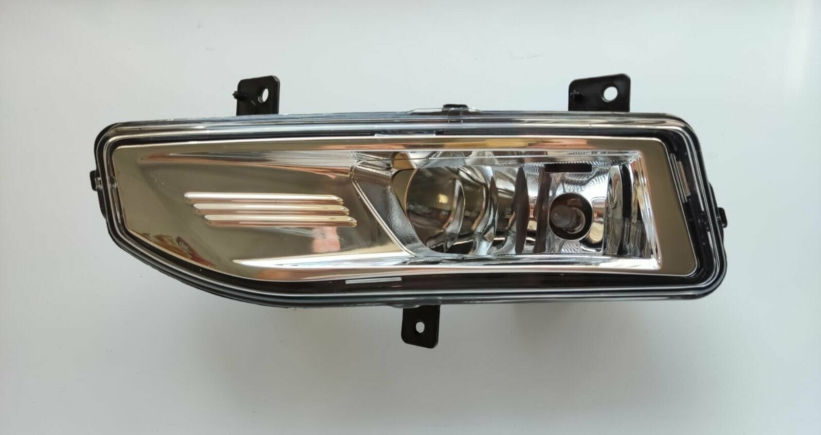 Фара противотуманная Nissan Qashqai 17-, X-Trail T32 17-, Note 18- левая