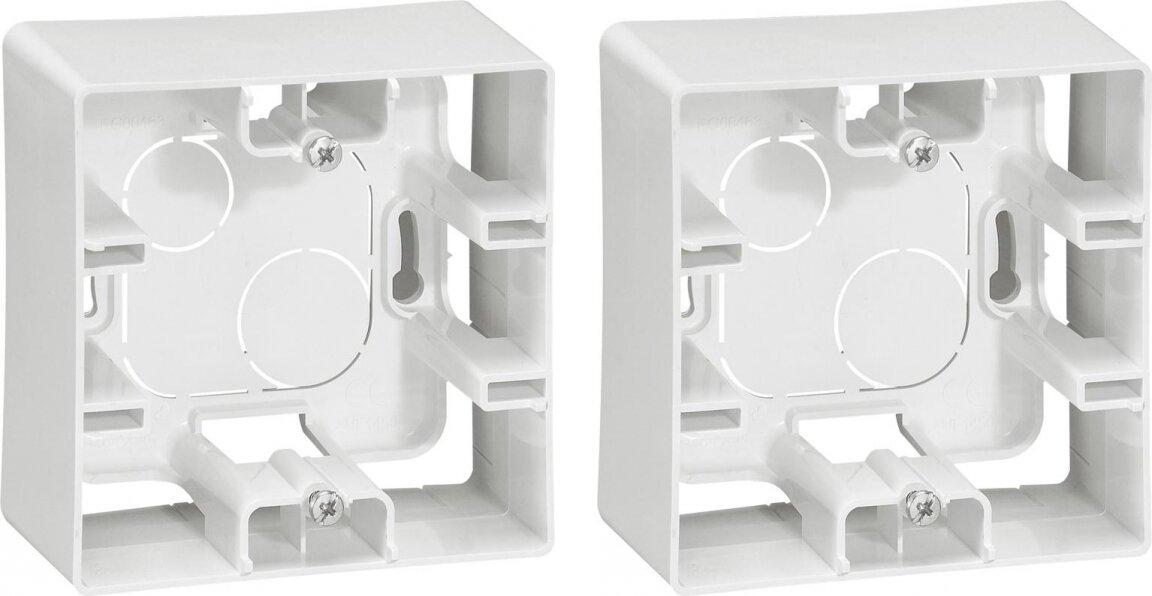 Коробка установочная Legrand Etika 88.5x88.5 квадратная для кирпичных и бетонных стен IP30 белая (комплект из 2 шт.)