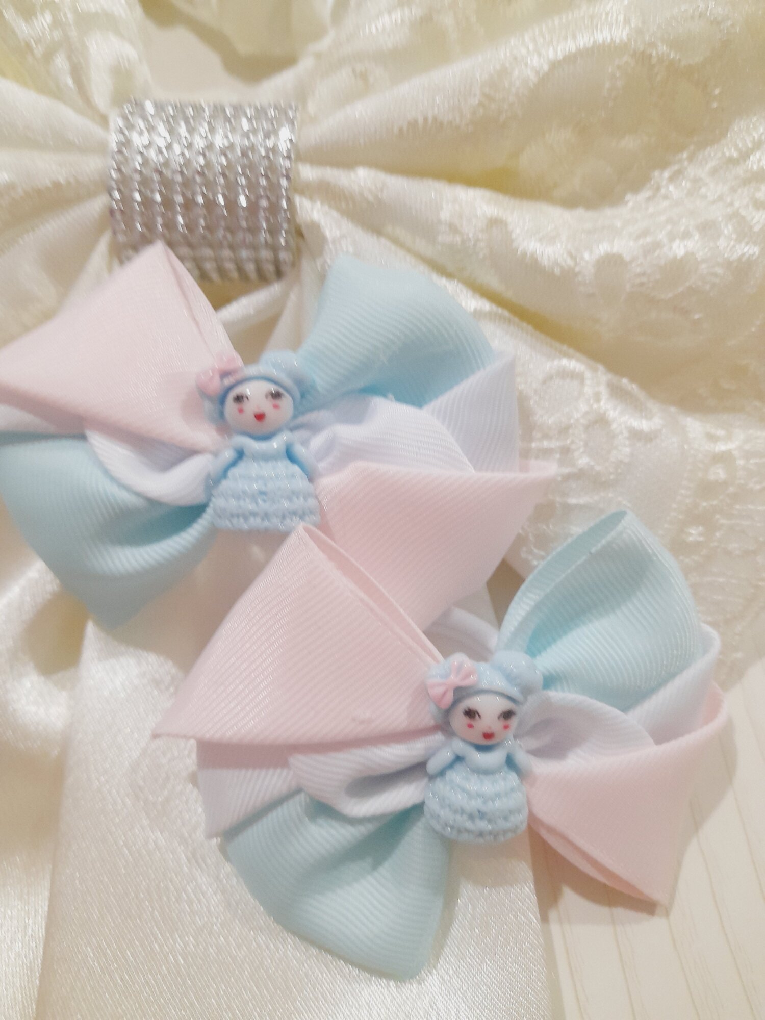 Бант для волос