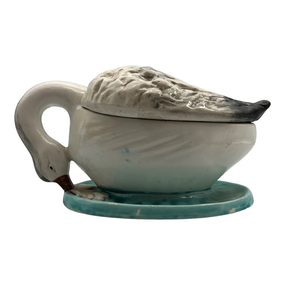 Фарфоровая шкатулка "Лебедь" 1930-1940 гг. Автор И. Г. Фрих-Хар, ЗиК Конаково, СССР