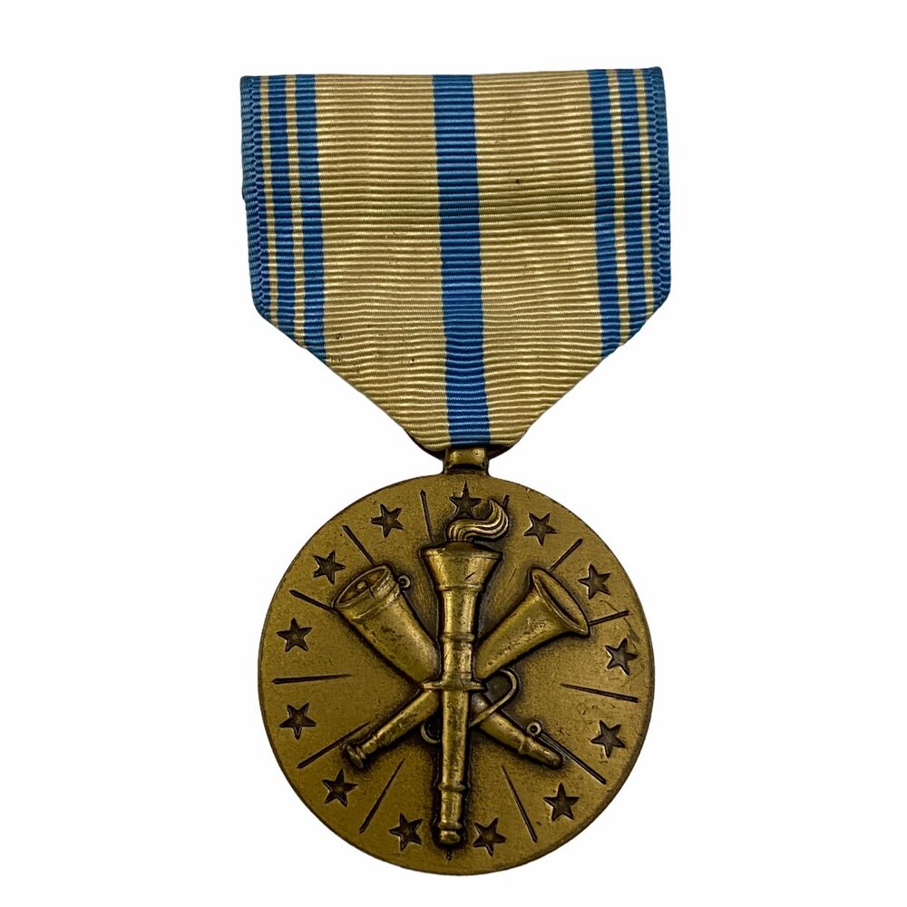 США, медаль "За службу в резерве вооруженных сил. Национальная гвардия" 1950-1980 гг. (2)
