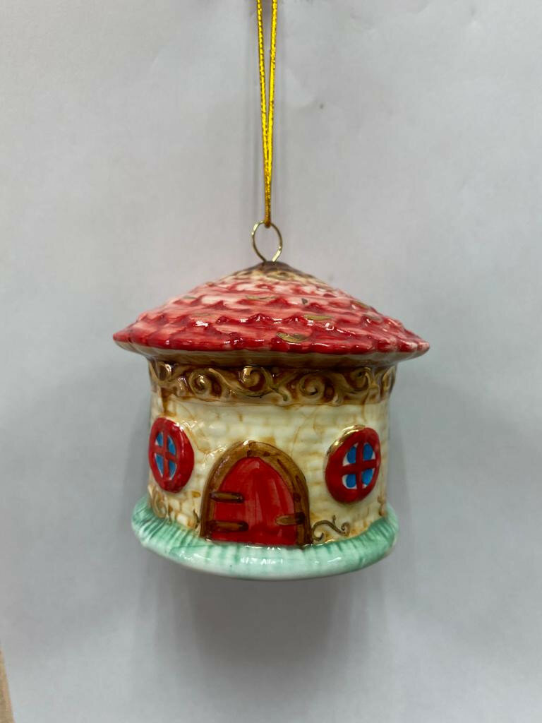 Игрушка на елку Домик гнома, красный, фарфор