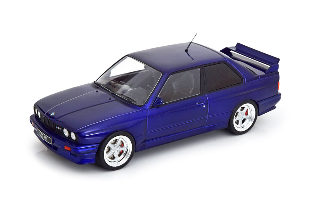 Модель коллекционная IXO Bmw M3 (E30) 1989 metallic dark blue
