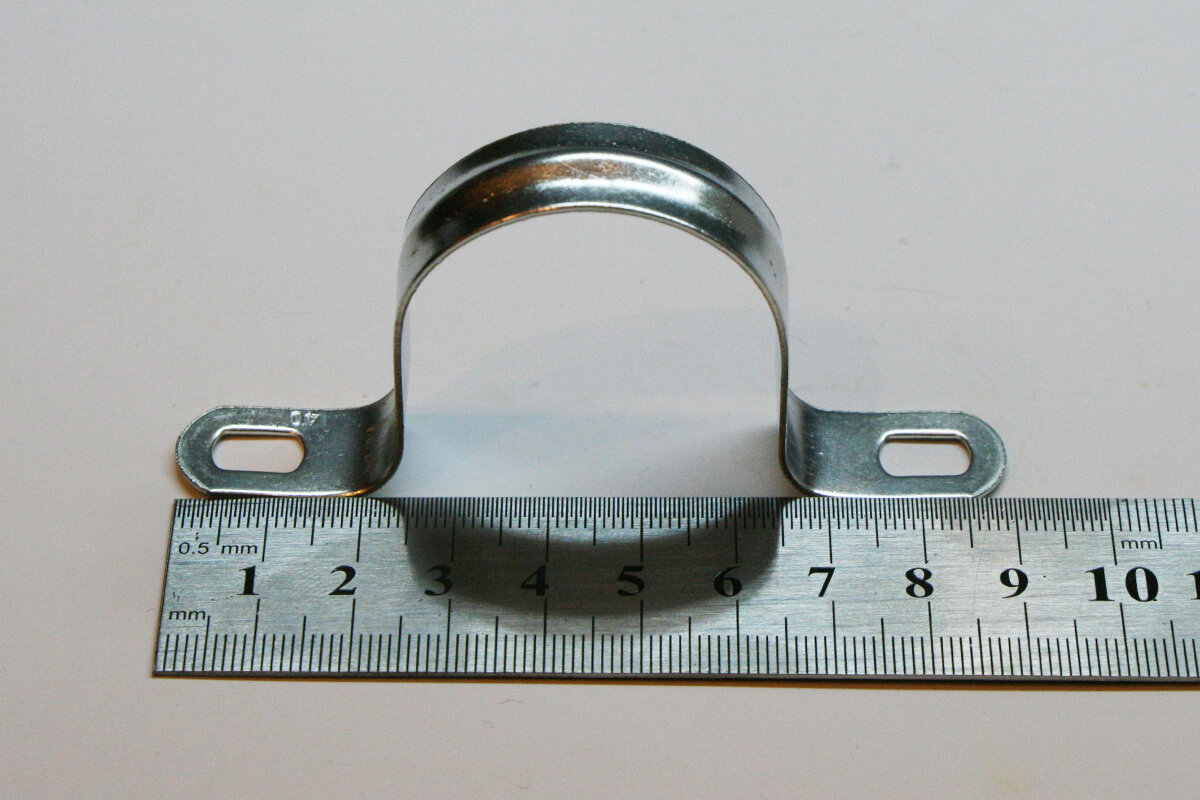 Скоба металлическая оцинкованная двухлапковая MAYER СМД 38-40 (50шт.)