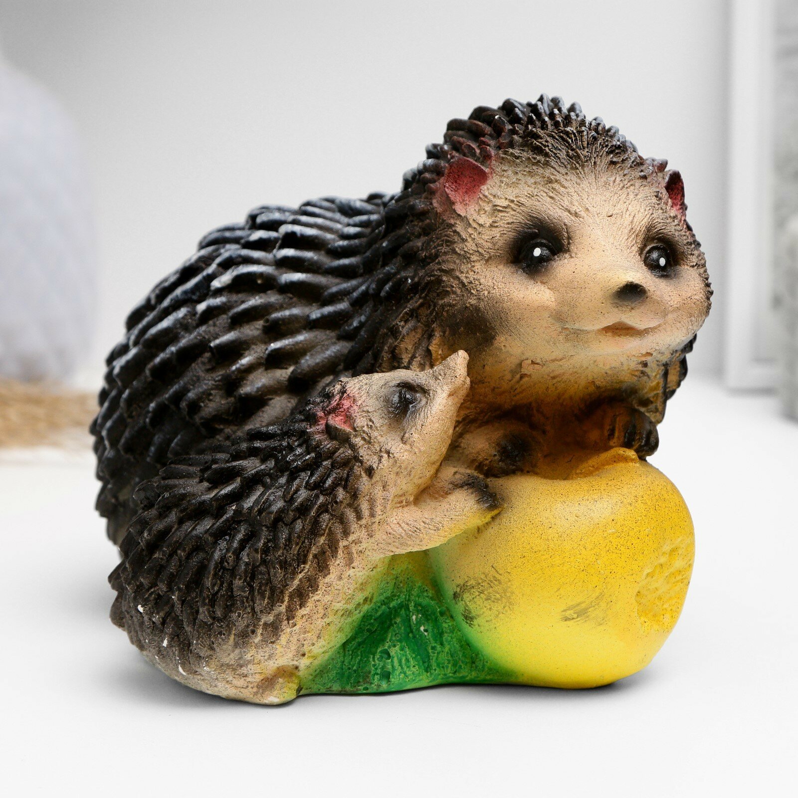 Копилка для денег «Два ежика», гипс, 18×15×14 см