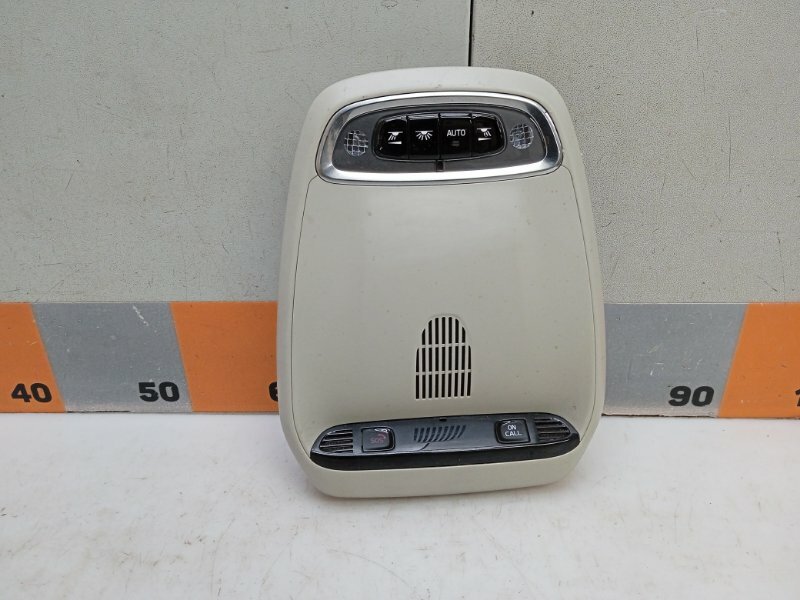 Б/У Вольво XC90 , левый руль Плафон салонный Volvo XC90 2016 LA4 Перед. 275012 VOLVO арт. 31443745