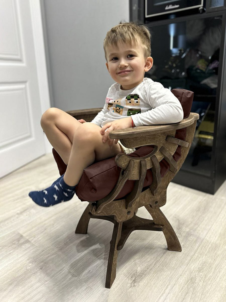 Детское кресло-ракушка "Лига Мебели", с подлокотниками, дерево, 50 см x 40 см x 55 см