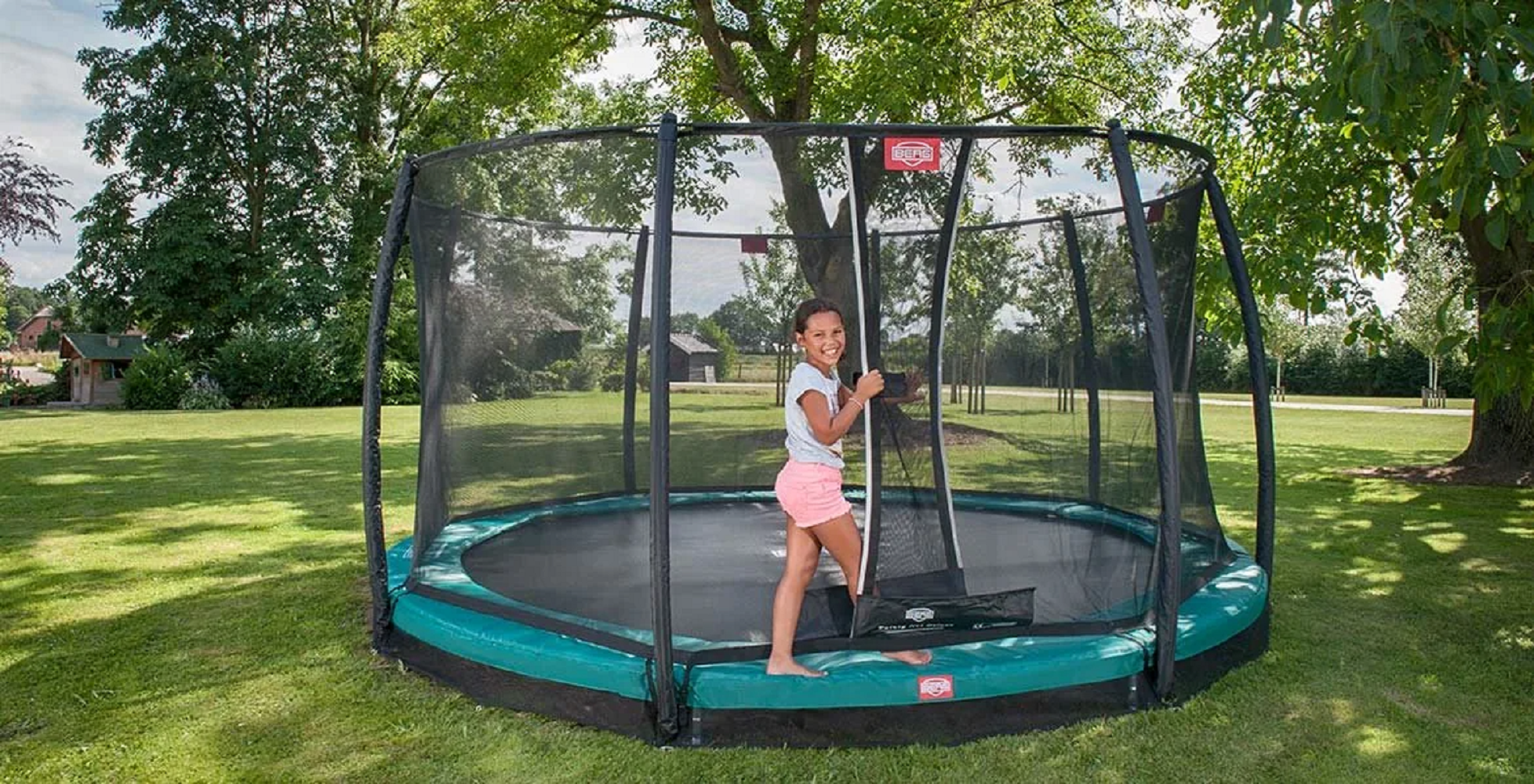 Батут BERG "Champion InGround", для улицы, максимальная нагрузка 120 кг