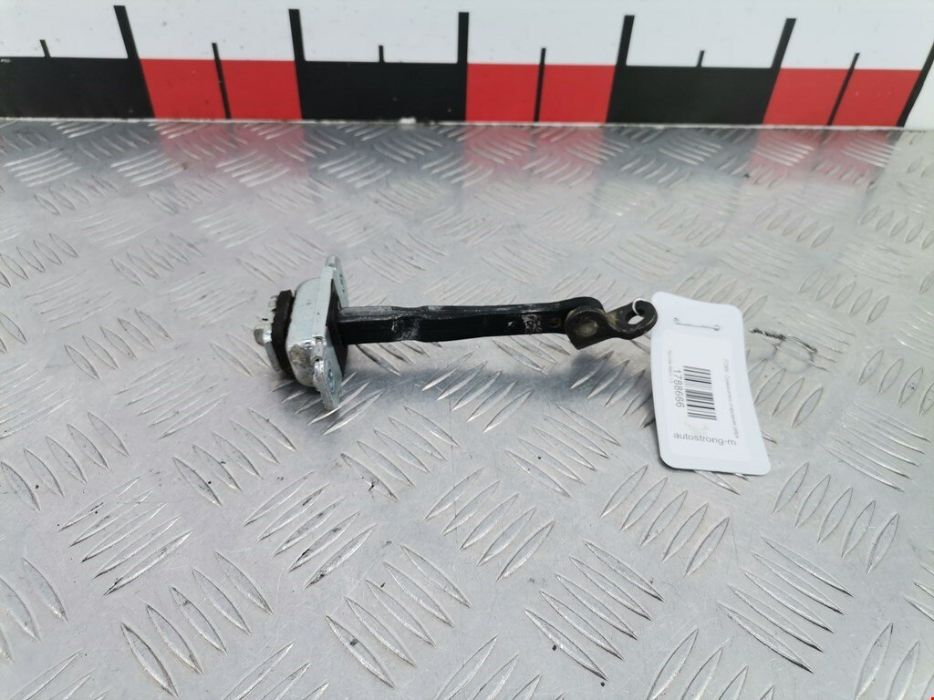Ограничитель открывания двери Hyundai Matrix 7949017000 арт. 1788666