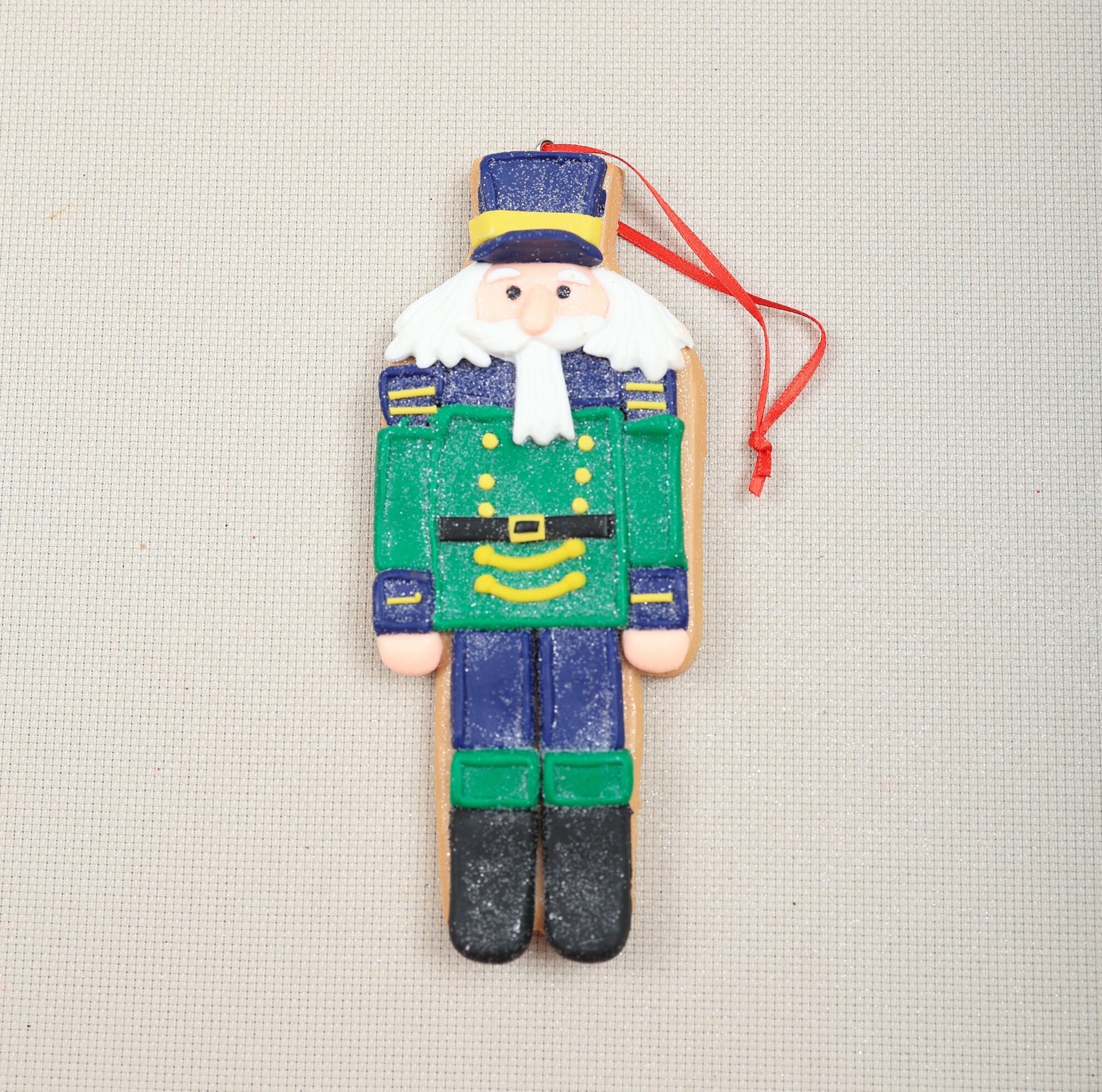 Подвеска на елку Щелкунчик 14 см, в зеленом мундире