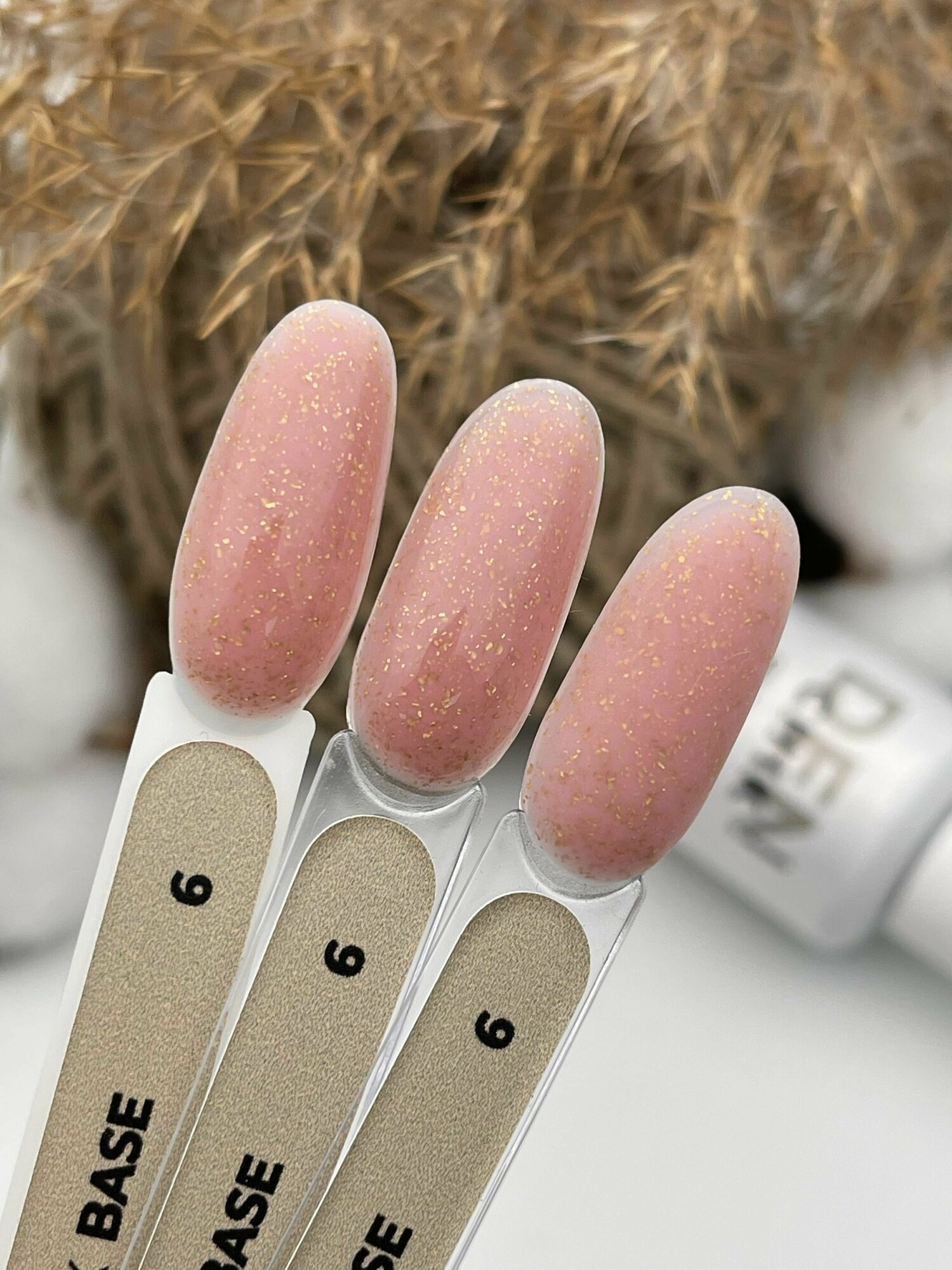 Color base. Камуфлирующая база для гель-лака. Оттенок 6.