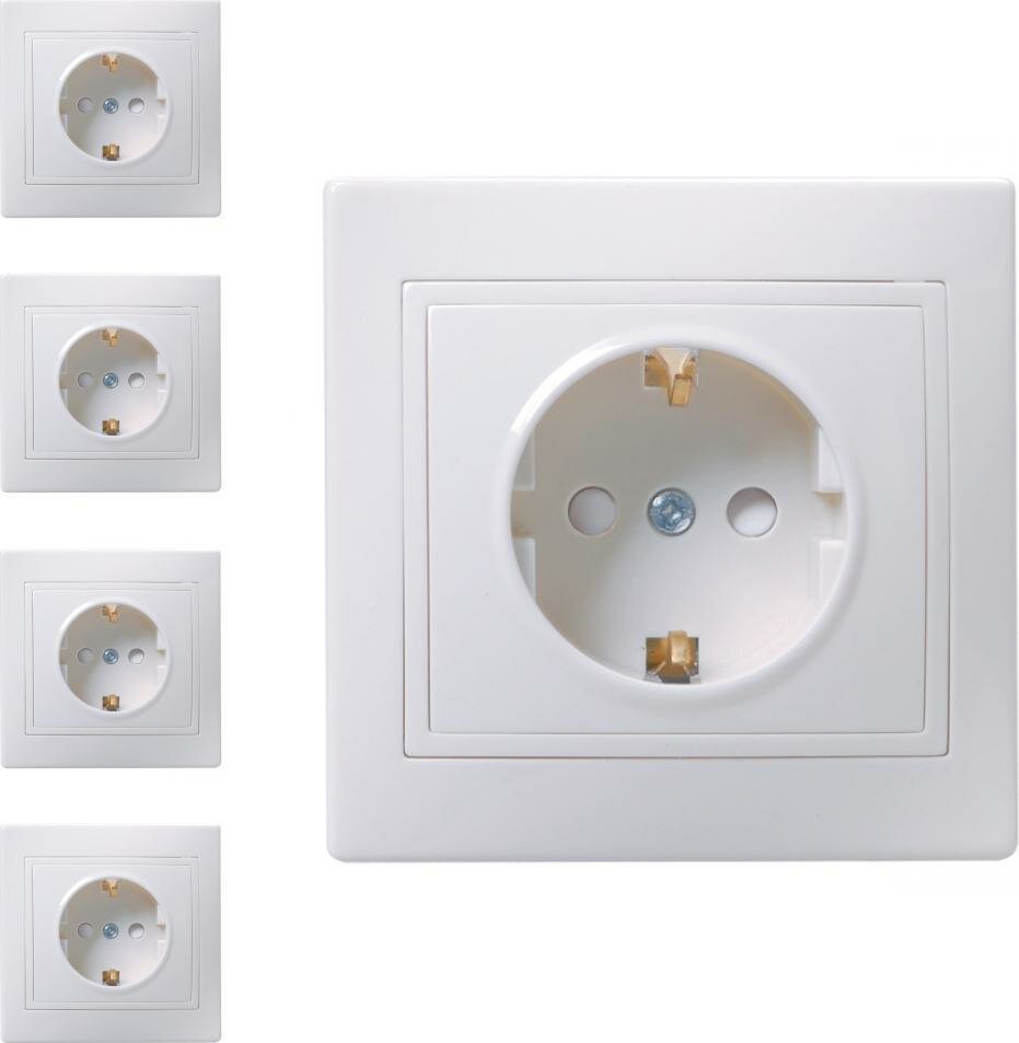 Розетка IEK Кварта с заземлением с защитными шторками белая (комплект из 4 шт)