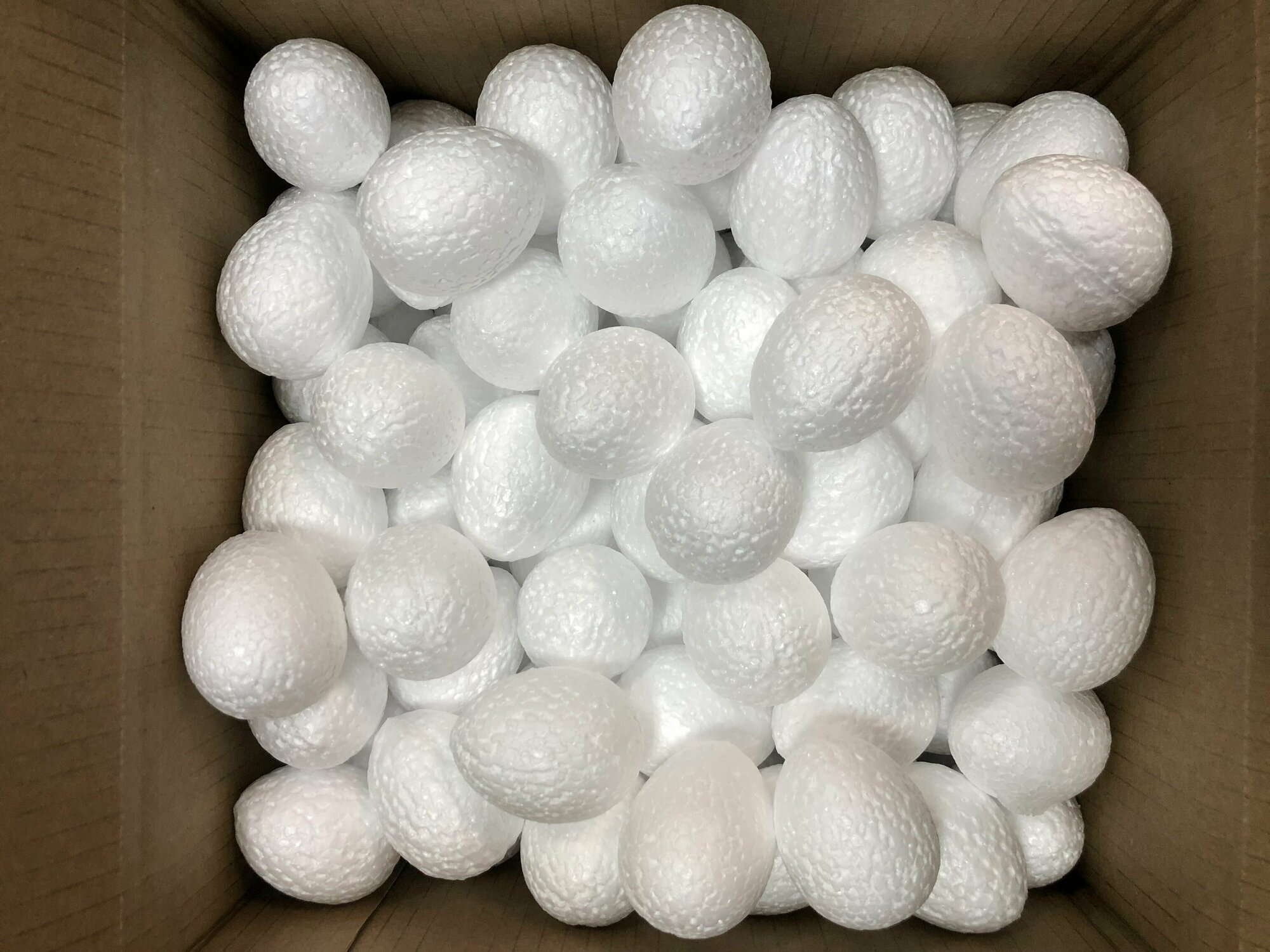 Заготовка для декорирования из пенопласта "Яйцо", высота 5см, диаметр 3,5см, 60 штук