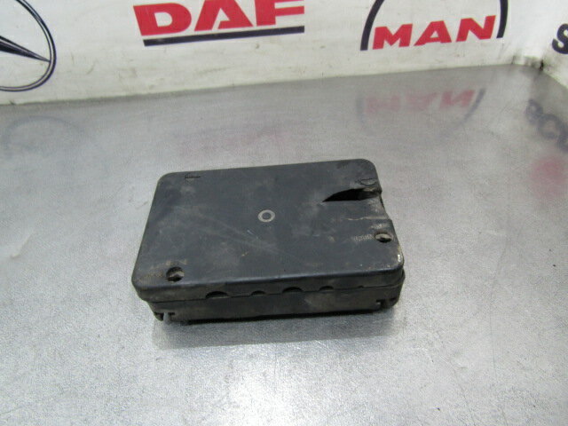 Блок предохранителей Volvo FH, FM, есть повреждение