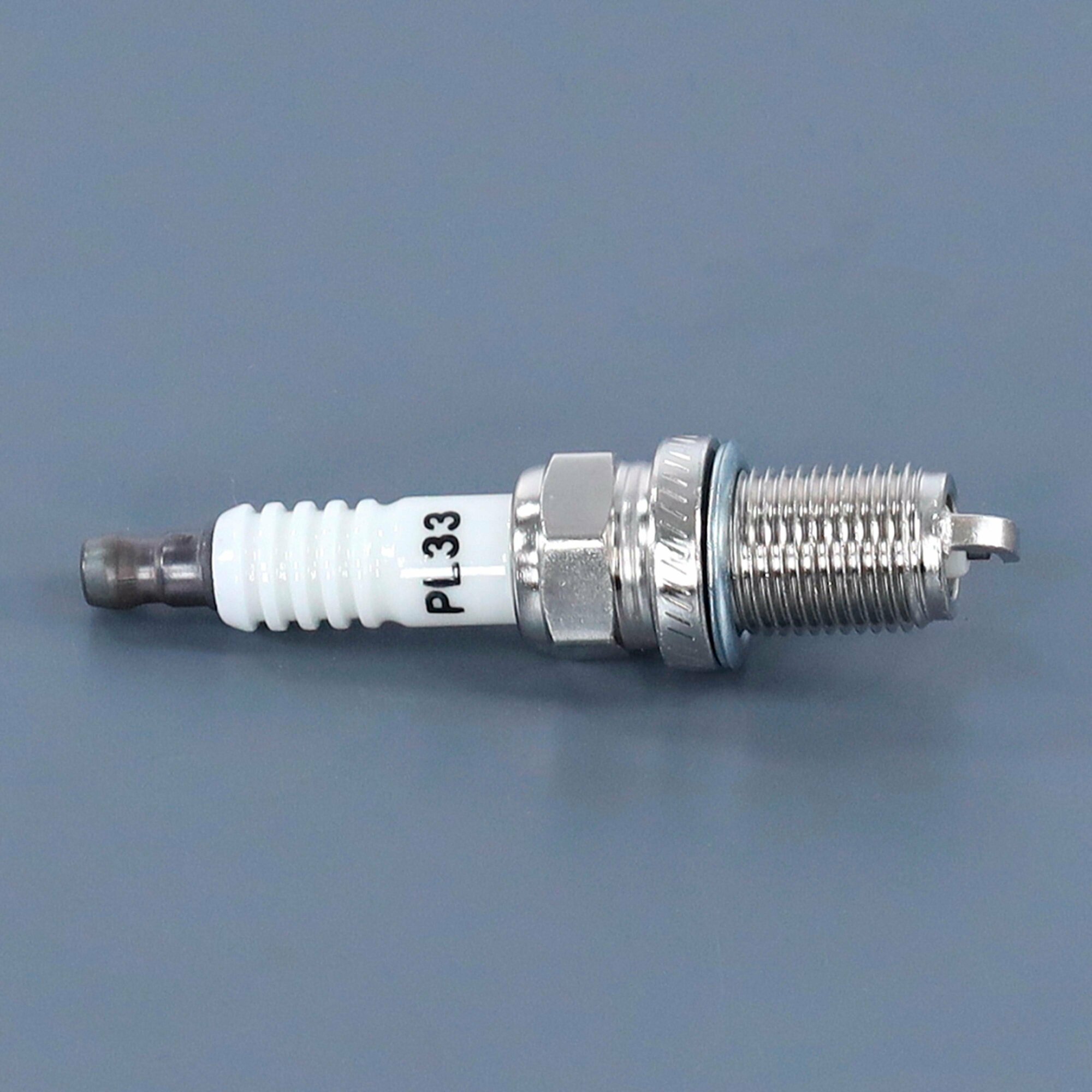 Свеча зажигания 96130723/BKR6E-11/AMD. PL33(Nickel) DAEWOO Nexia, DOHC, CHEVROLET Lacetti J200 (1,4)(1,