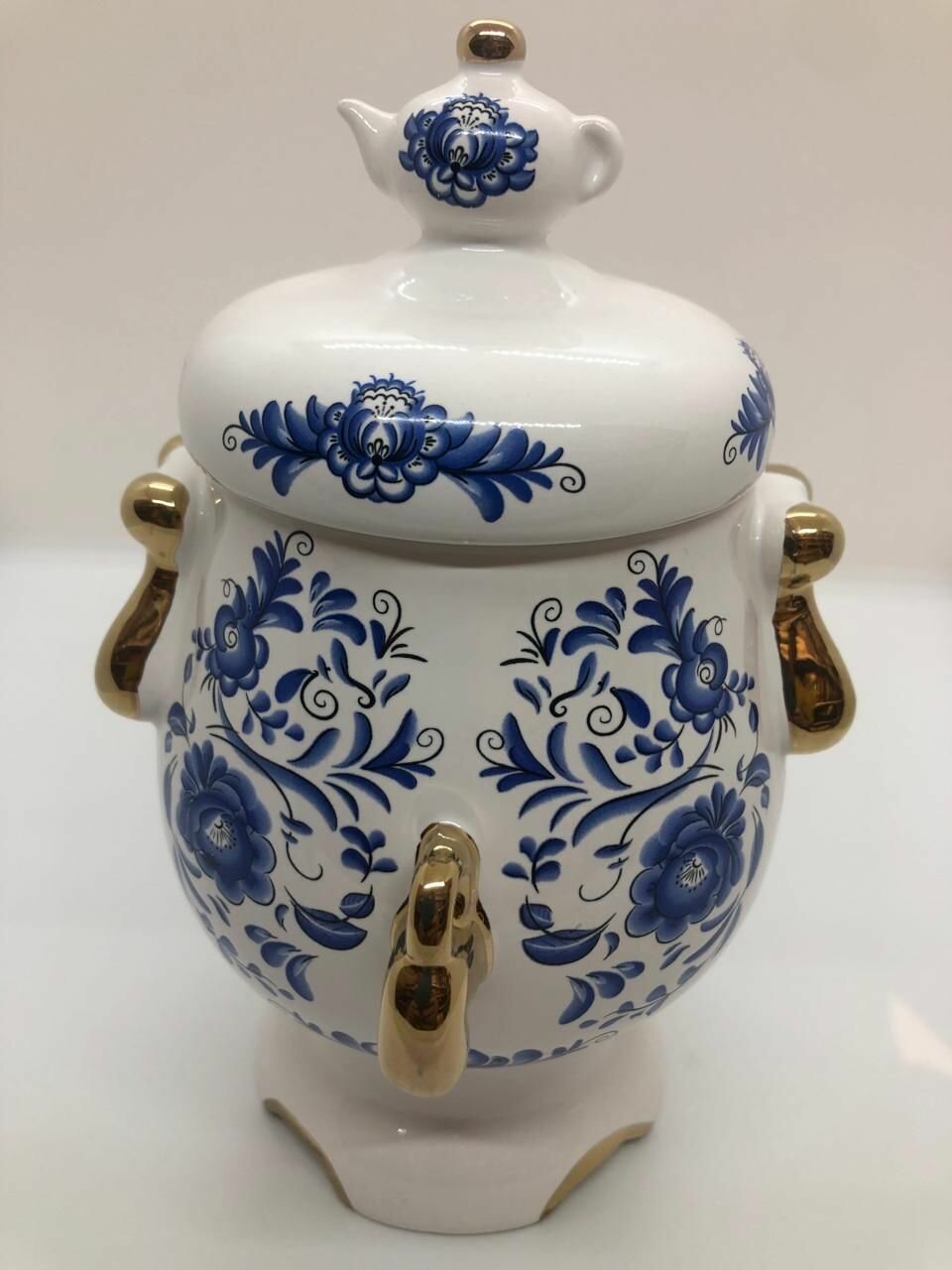 Чай листовой в керамической чайнице, Самовар белый