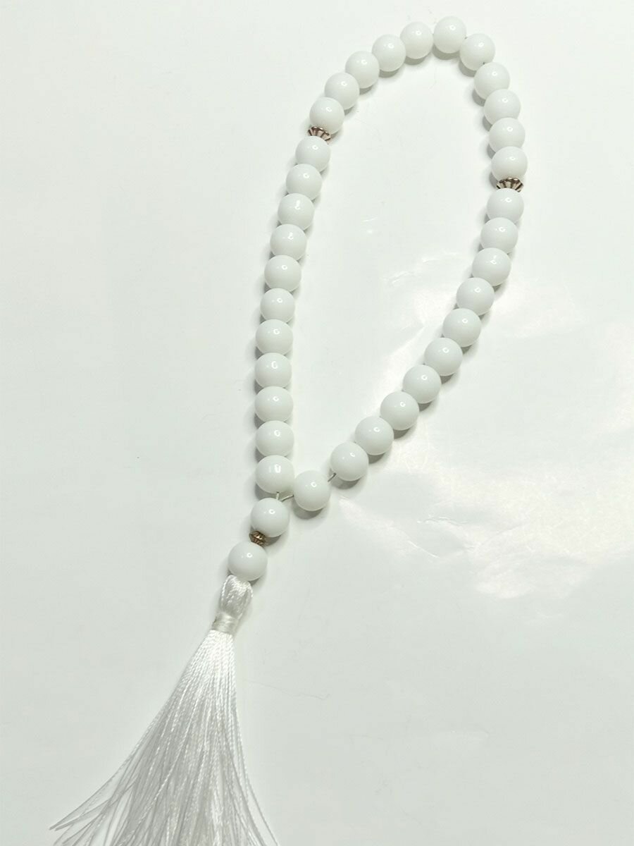 Четки мусульманские из белого агата 33 бусины 8 мм.