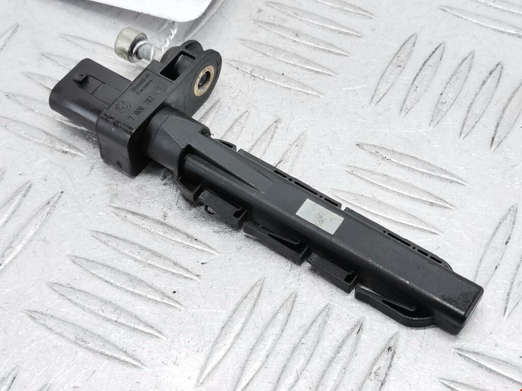 Датчик коленвала BMW 5-Series (F07/F10/F11/F18) 13627806782 арт. 1986578