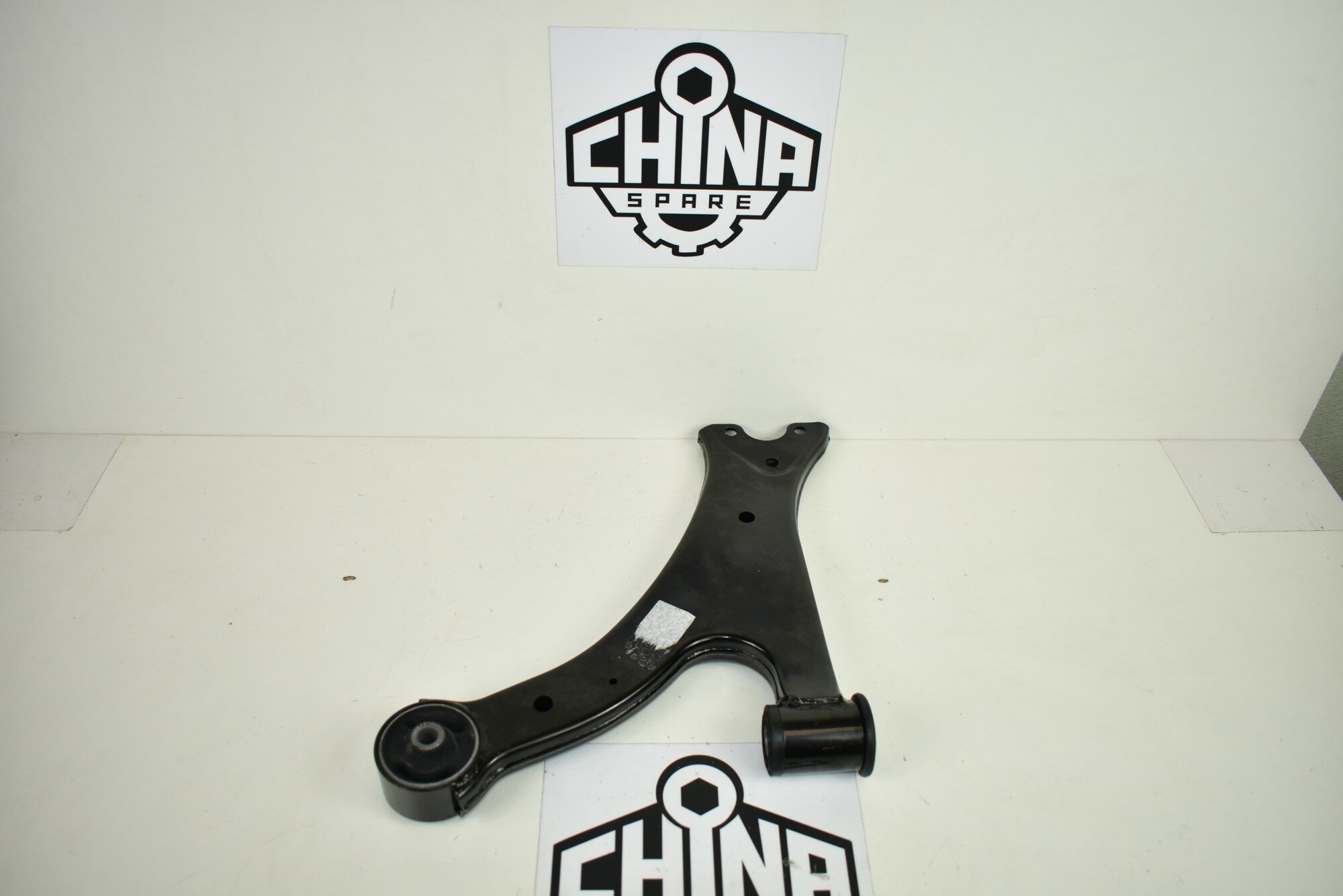 Рычаг подвески передний левый/правый (без шаровой) Chery M11, M12