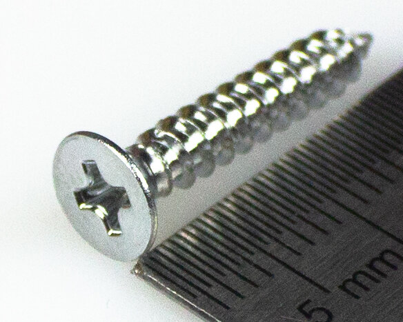 Саморез для гитарных бриджей HOSCO TS-04C (3.5 х 20 мм), хром