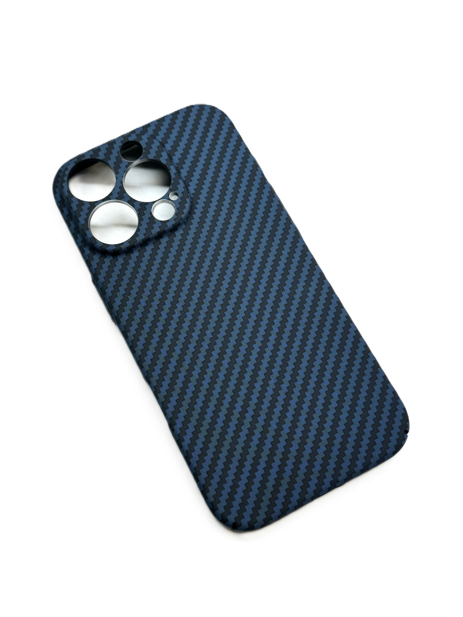 Чехол для Iphone 16 Pro Max из ударопрочного пластика под карбон Luxo синий