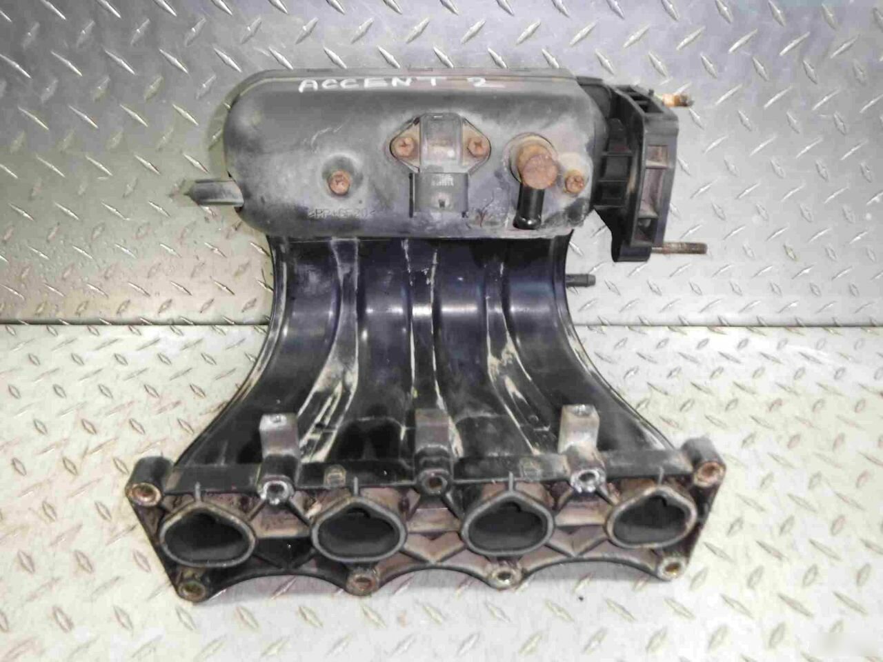 Коллектор впускной Hyundai Accent II (1999—2012) 2831026653