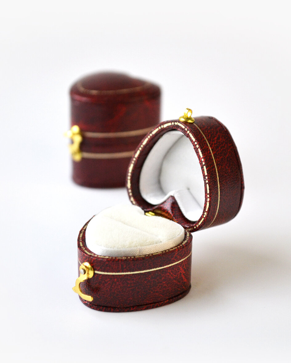 Подарочный футляр «Отелло», в форме сердца