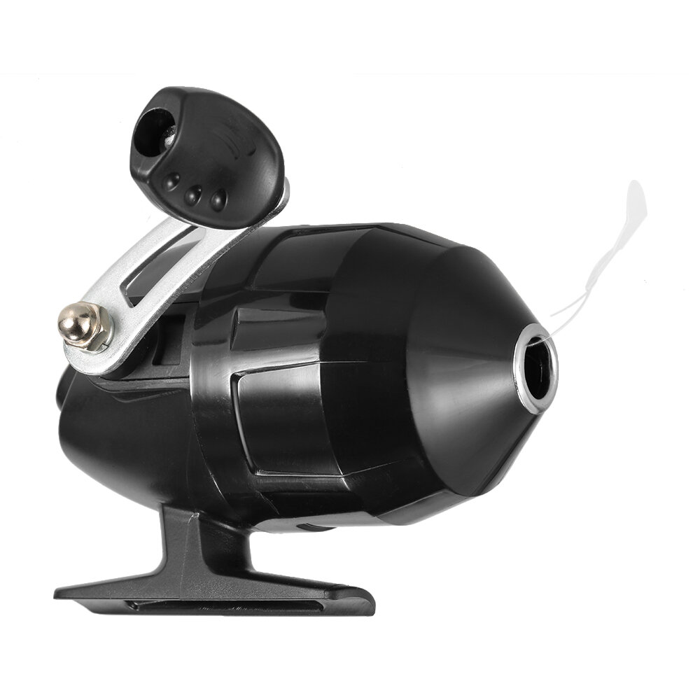 Closed Fishing Reel Spinning with Line