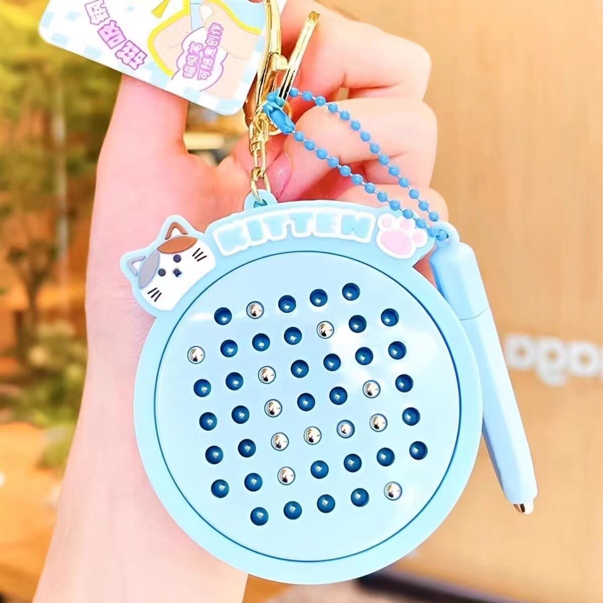 Креативный мультяшный магнитный стальной шарик для рисования, брелок, маленький подвесной рюкзак, антистрессовая магнитная доска для рисования, лабиринтная игрушка оптом