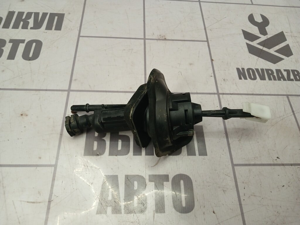 Цилиндр сцепления главный Ford Focus 2 05-08