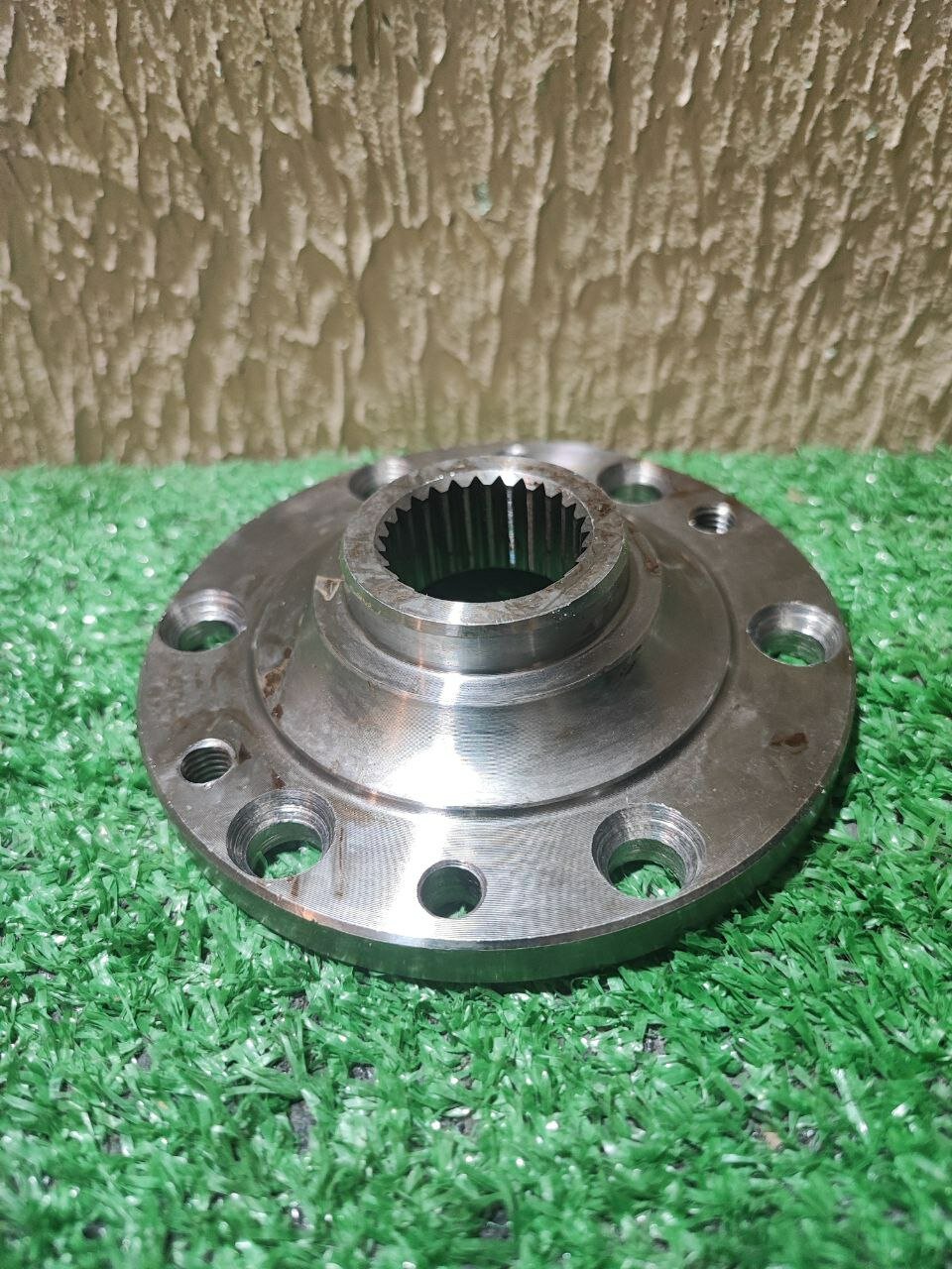 Фланец ступицы Granvia/HiAce/Hilux/TownAce