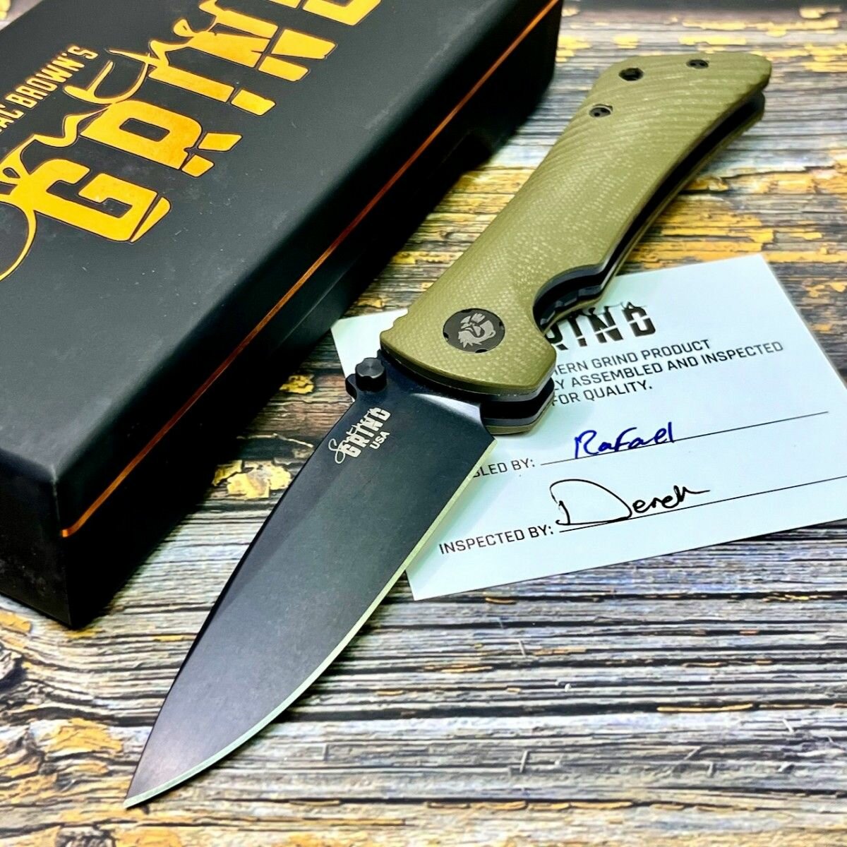 Нож складной Southern Grind SG22280 Spider Monkey, MagnaCut Black Blade, OD Green G10 Handles