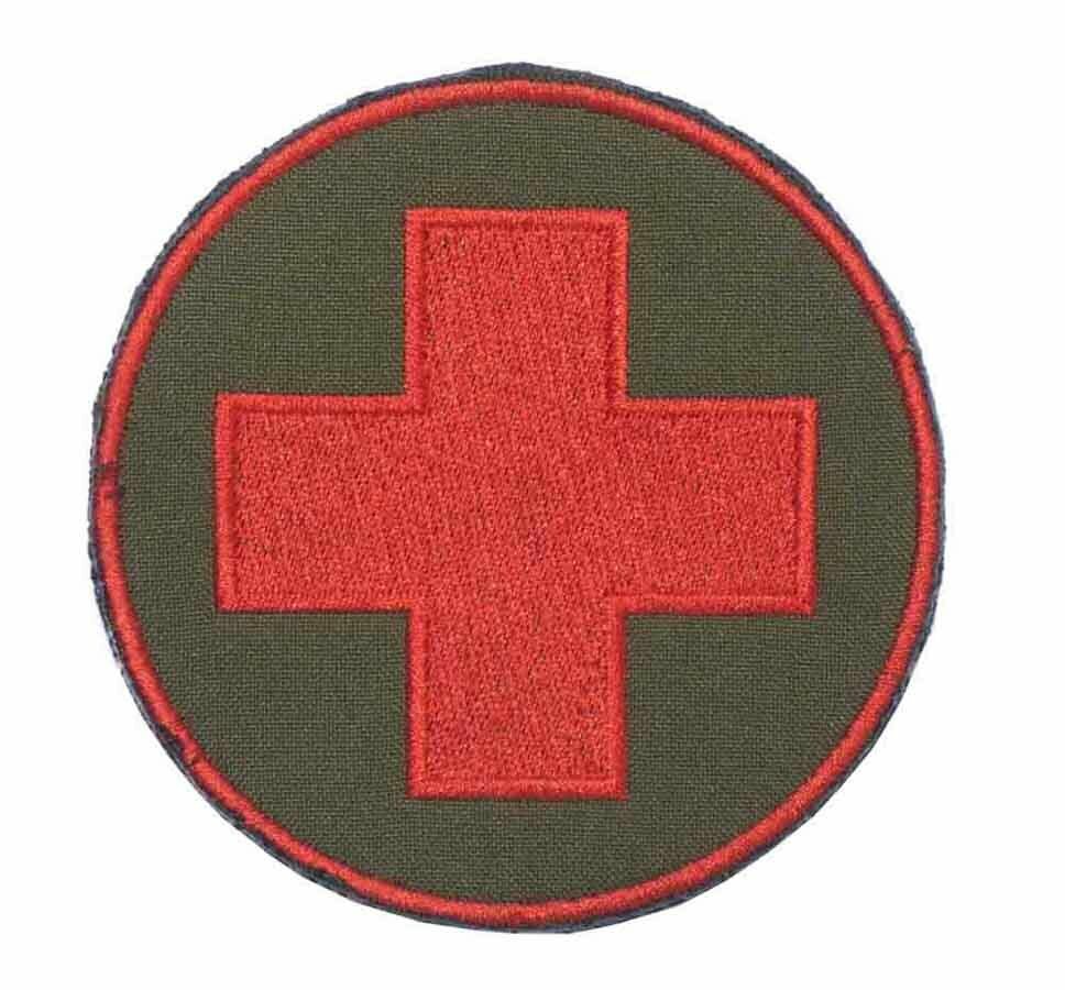 Шеврон на липучке Strike "Медик / Санитар. Красный крест" 90 мм, олива
