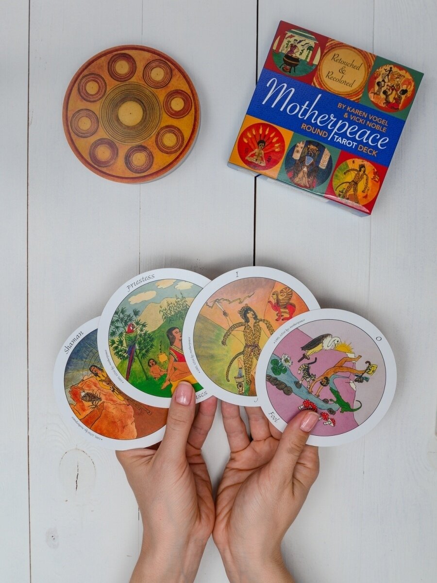 Гадальные Карты таро матери мира уникальные круглые / Motherpeace Tarot Англоязычные