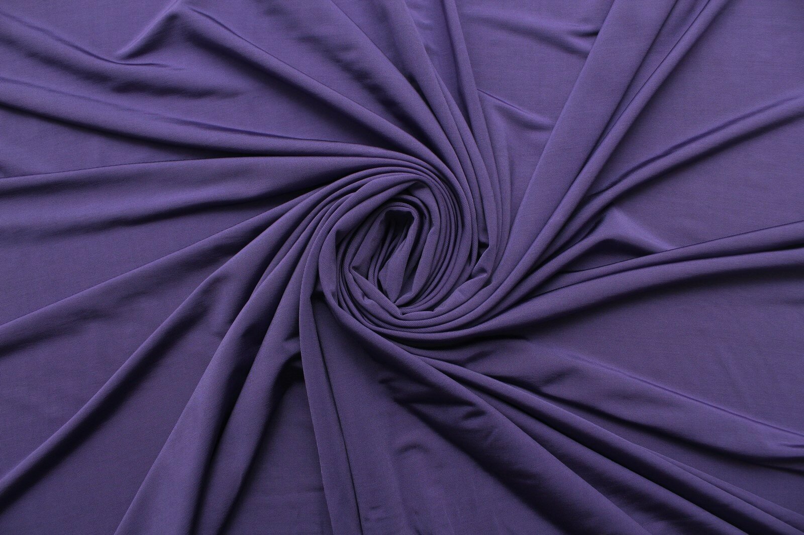 Ткань Трикотаж-стрейч под шёлк светло-фиолетового цвета, ш132см, 0,5 м