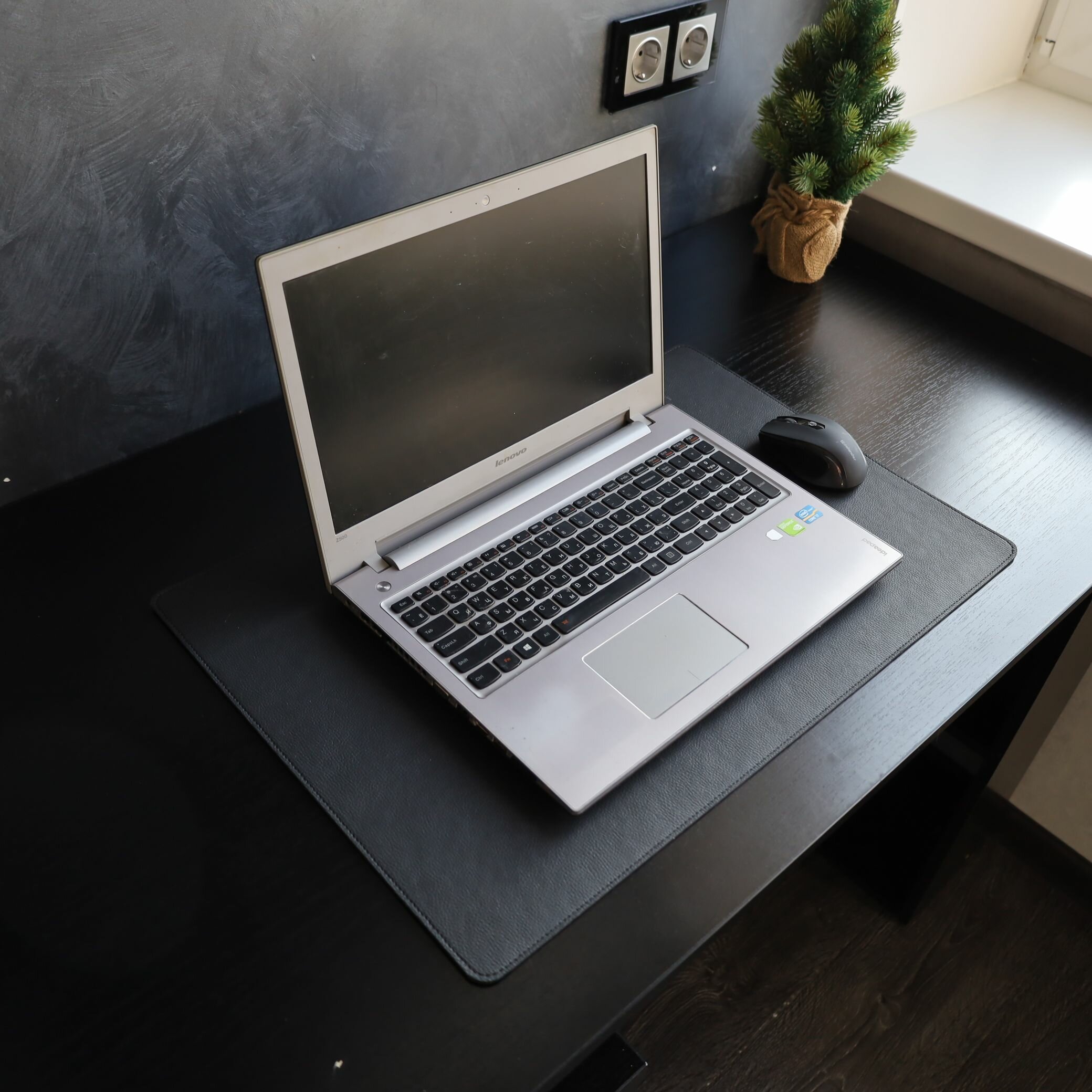 Настольный коврик, бювар из экокожи, размером 40 х 60 см, черный