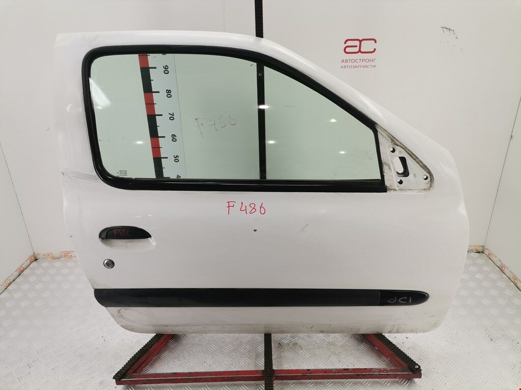 Дверь передняя правая Renault Clio 2 7751474992 арт. 945154