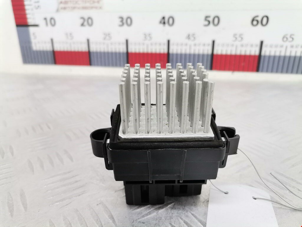 Сопротивление печки (резистор отопителя) Opel Astra J 13598091 арт. 1686199