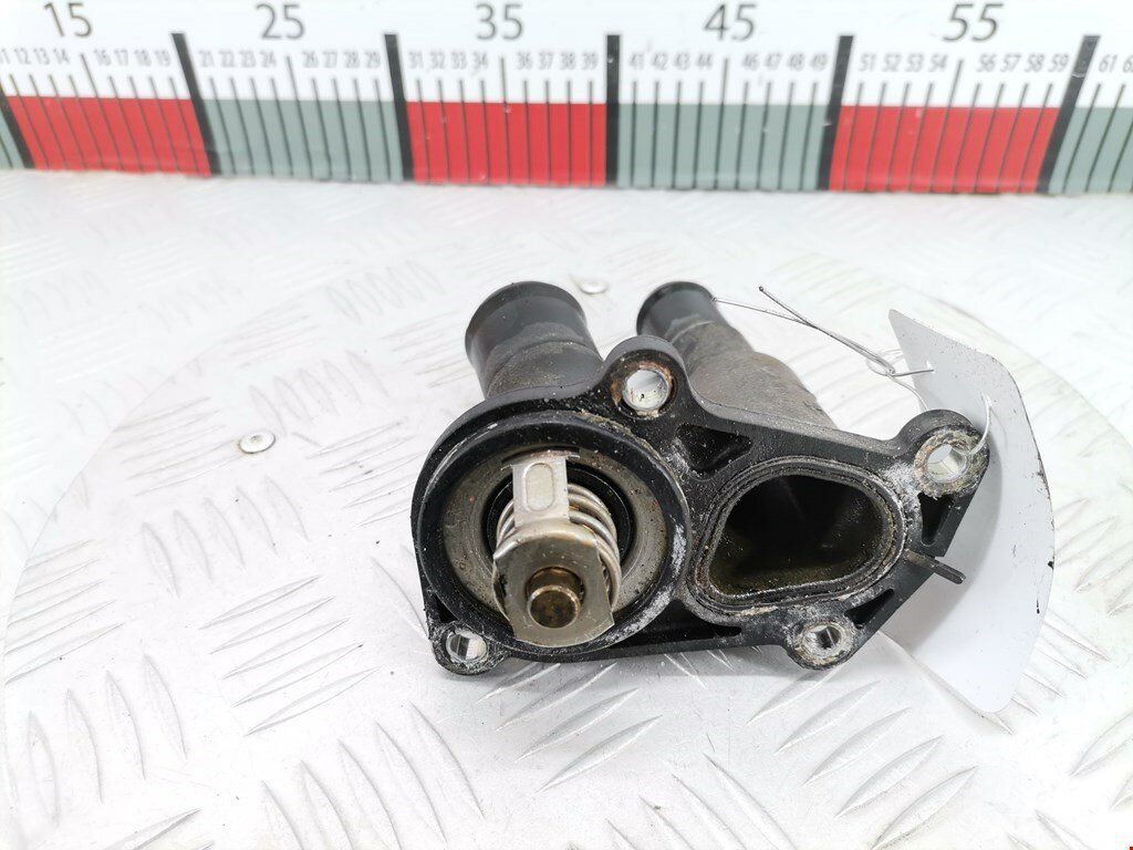 Корпус термостата Ford Focus 2 1707050 арт. 1660608