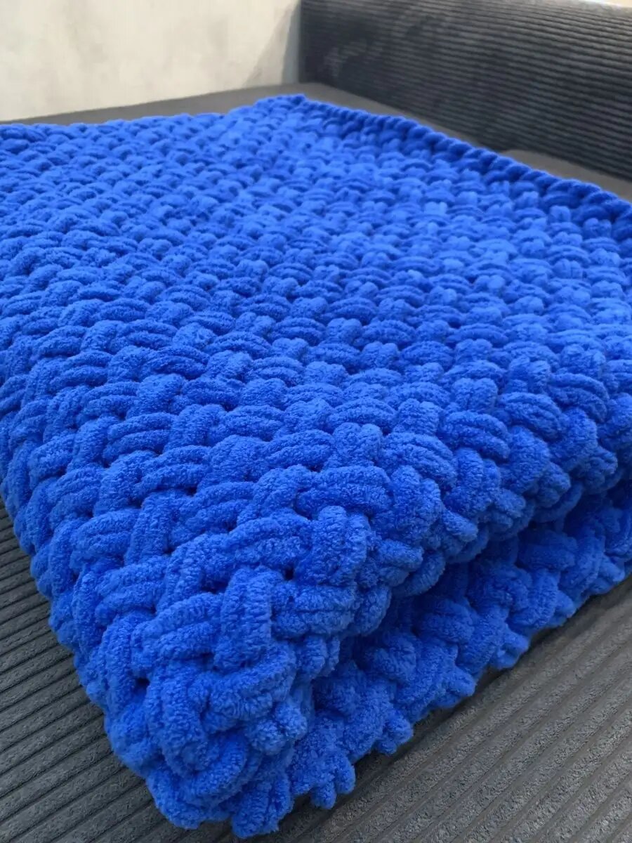 Плед 150 x 190 Ручная работа из Alize Puffy