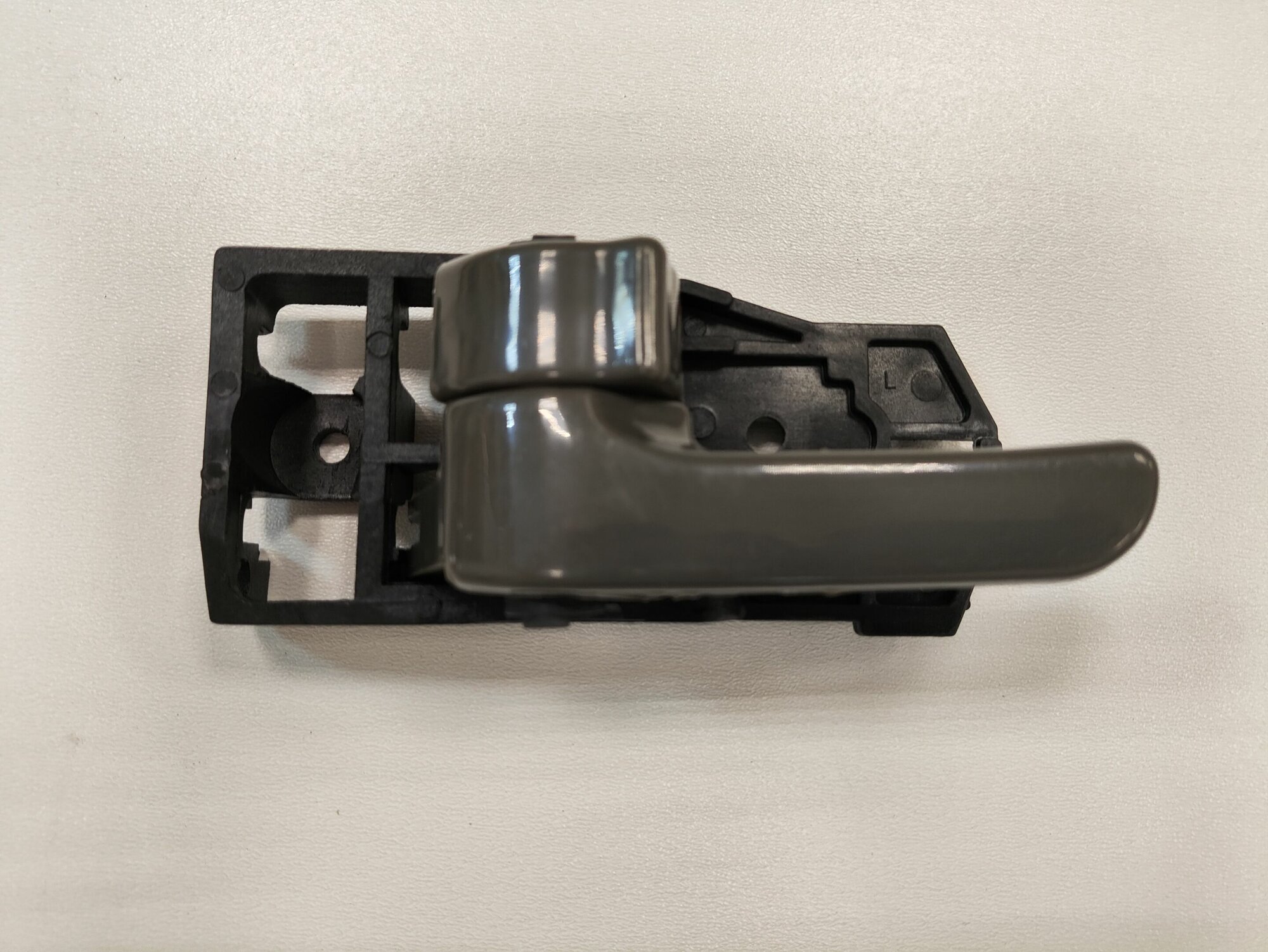 Ручка двери внутренняя левая CHERY Vortex Tingo [1.8 16V 5AMT внедорожник]