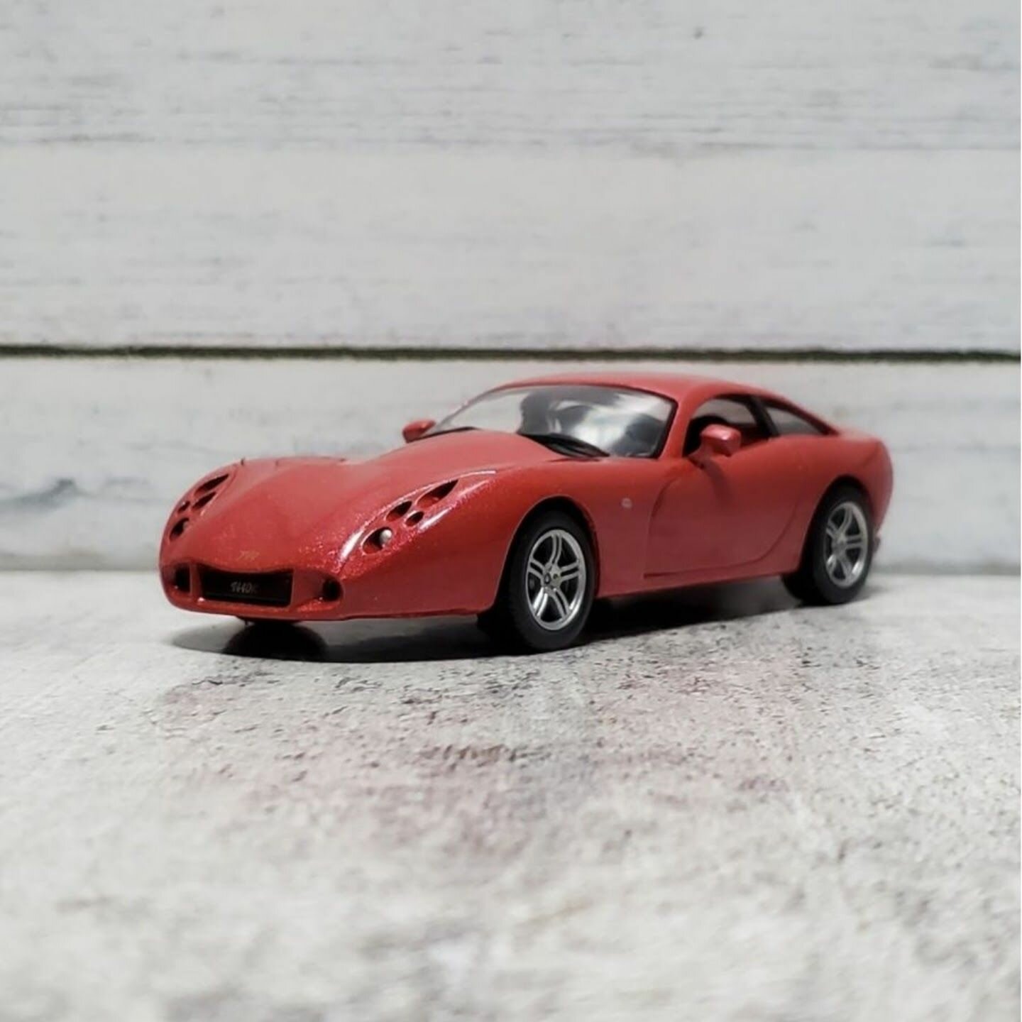 TVR Tuscan T440R Коллекционная модель 1/43