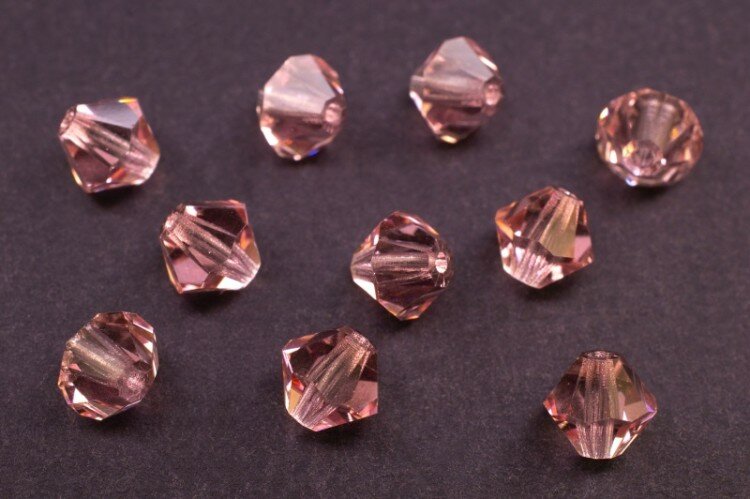 Бусины биконусы хрустальные 6мм, цвет LIGHT ROSE, 747-020, 10шт