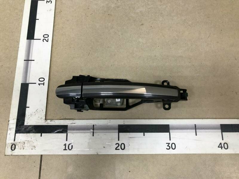 Ручка двери задней наружная правая Volkswagen Phaeton 2007-2016 кат.номер: 3D0837205HGRU 3D0837886L 3D4839875AGRU