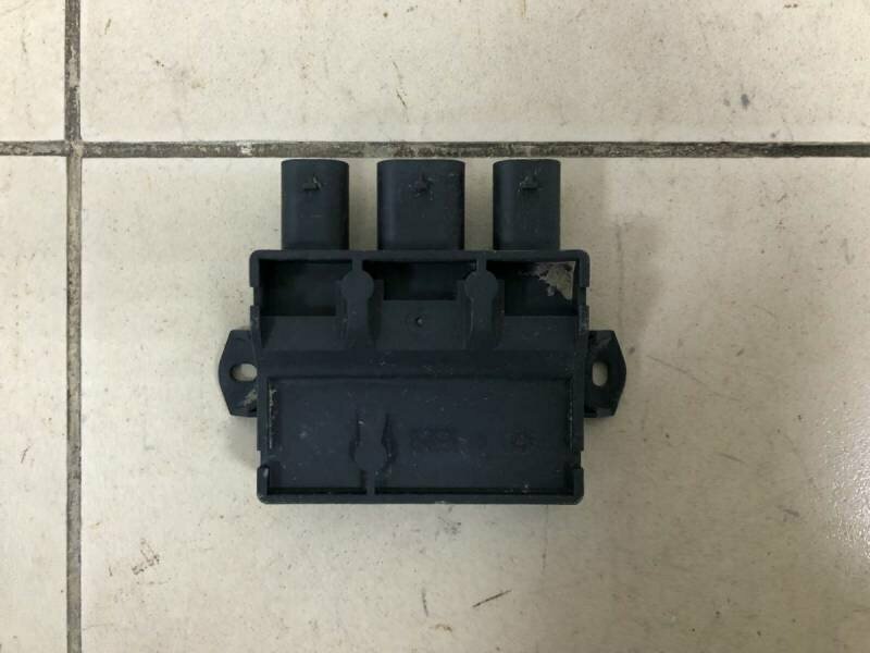 Блок электронный Volvo V90 2016 кат.номер: 31652261