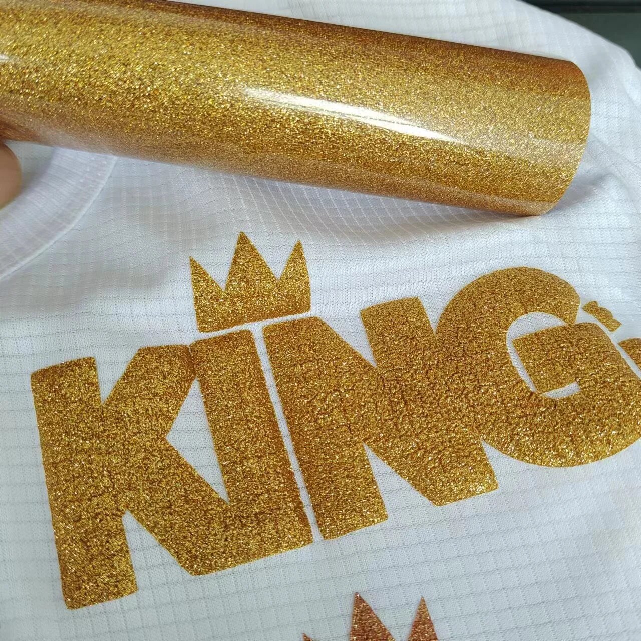 Теплопередающий винил "KING" с блестками Earth Gold Glitter