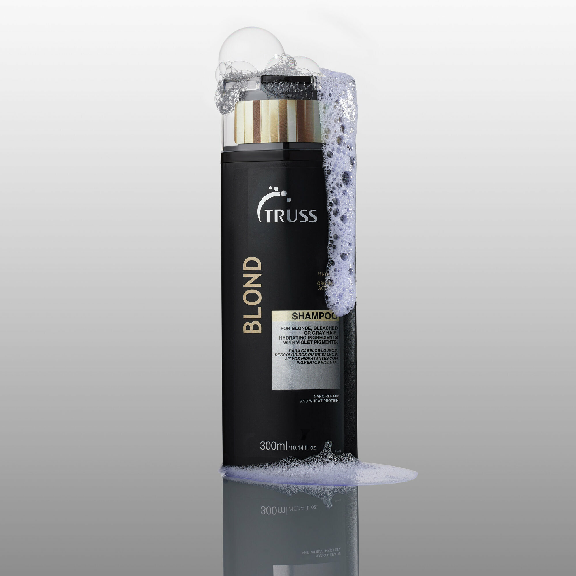 Шампунь TRUSS Professional Blond Shampoo 300ml, с фиолетовыми пигментами, для светлых, осветленных, обесцвеченных волос. — фото 1