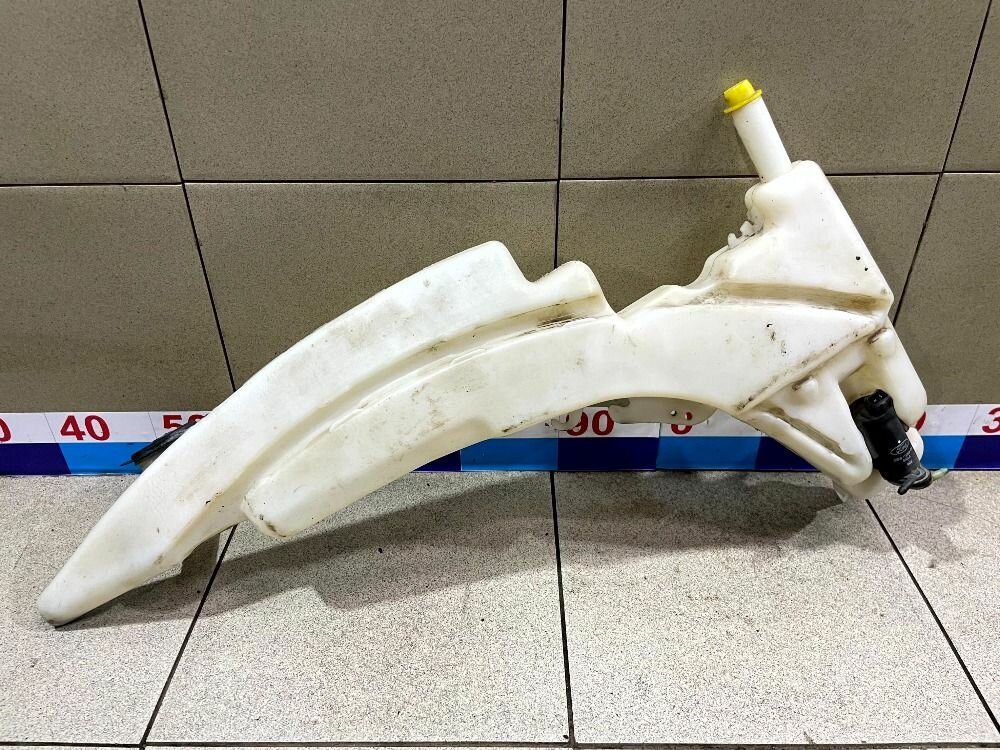 Бачок омывателя лобового стекла Ford Focus I XS4117618CH